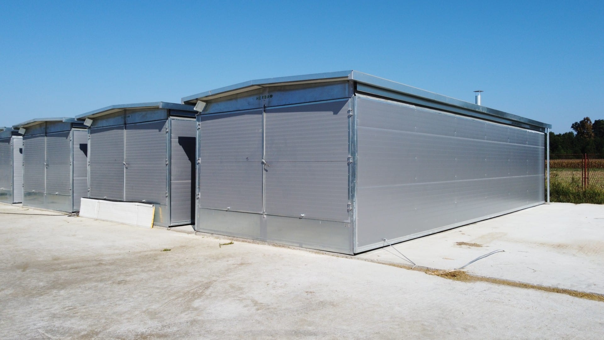 Floor Container Dryer for Industrial Hemp | The Best Grow