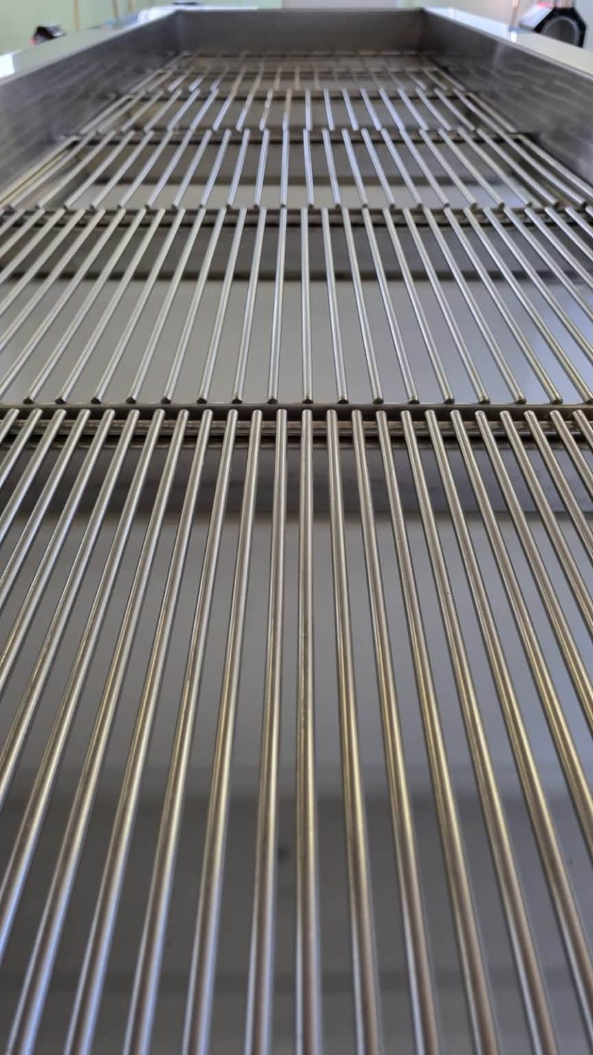 Stainless Steel Bud Sorter Table | The Best Grow